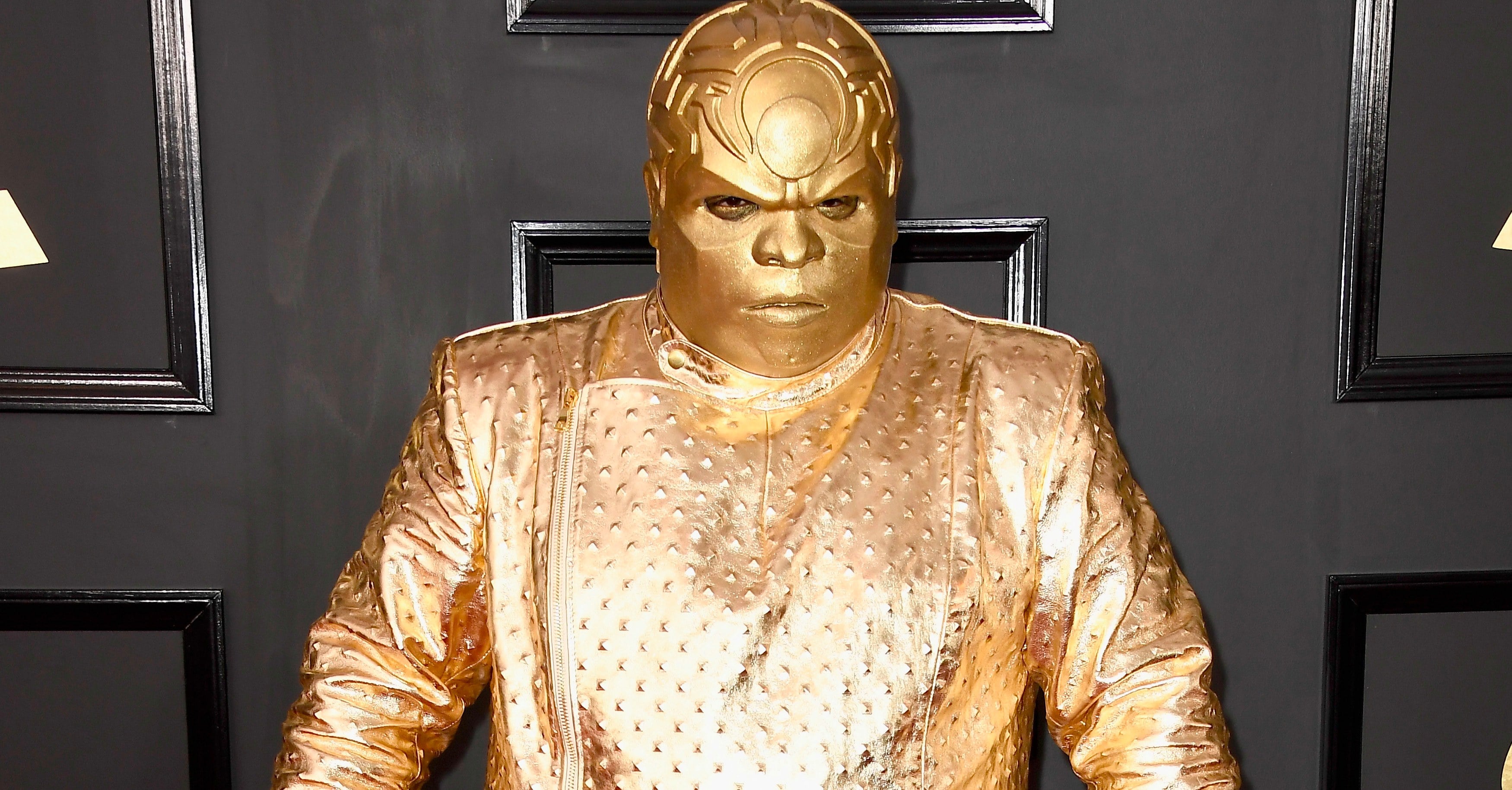 CeeLo Green's Costume at the 2017 Grammys Memes | PS Tech
