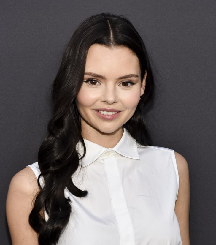 Eline Powell As Ryn Siren Tv Show Cast Popsugar Entertainment Photo 2