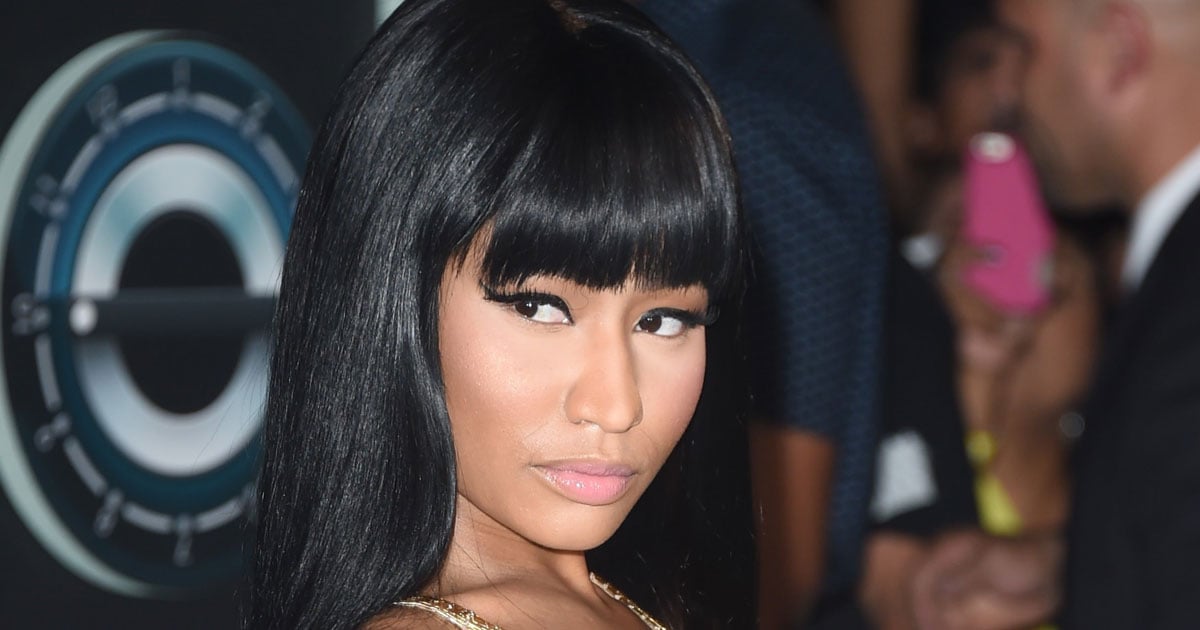 Nicki Minaj Calls Out Miley Cyrus On Stage Mtv Vmas 2015 Popsugar 9932