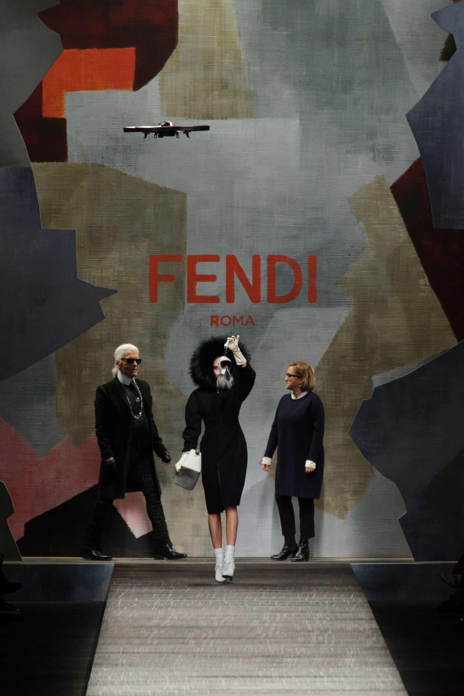 Fendi Fall 2014 Runway Show | Milan Fashion Week | PS Fashion