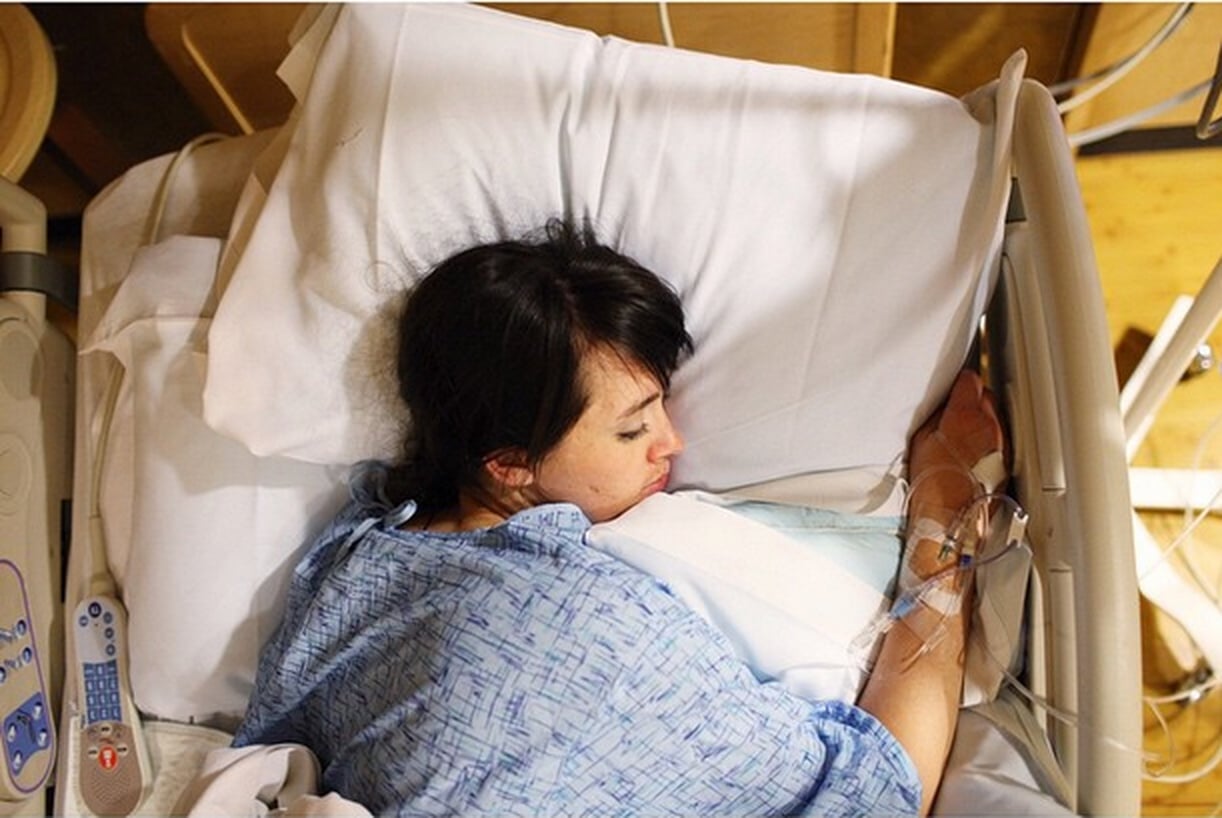 InstaBirthStory Real-Time Birth Photography on Instagram | PS Family