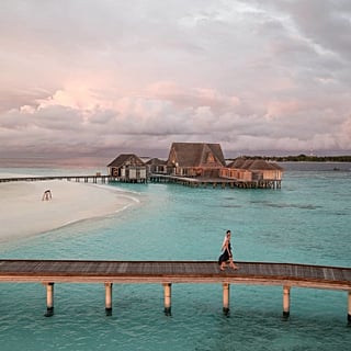 Mermaid Shell-Shaped Hotel Swimming Pool | POPSUGAR Smart Living