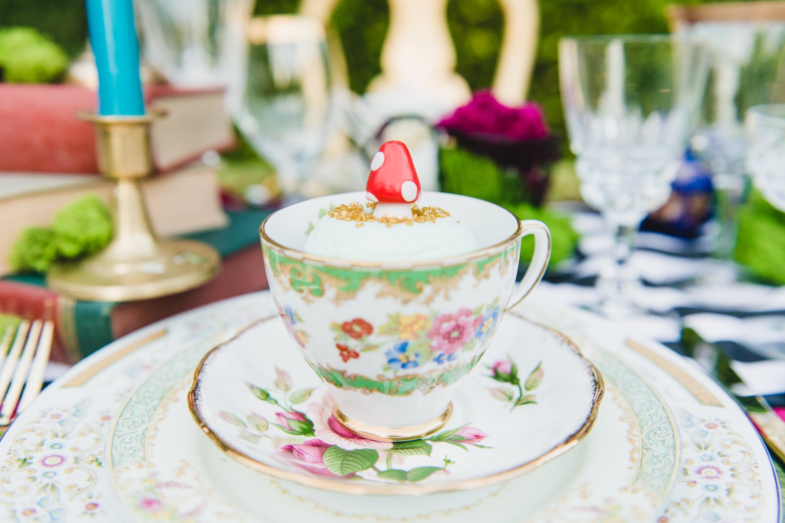 Alice in Wonderland Wedding Reception | PS Love