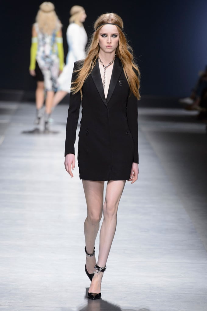 Versace Fall 2016 Runway | POPSUGAR Fashion