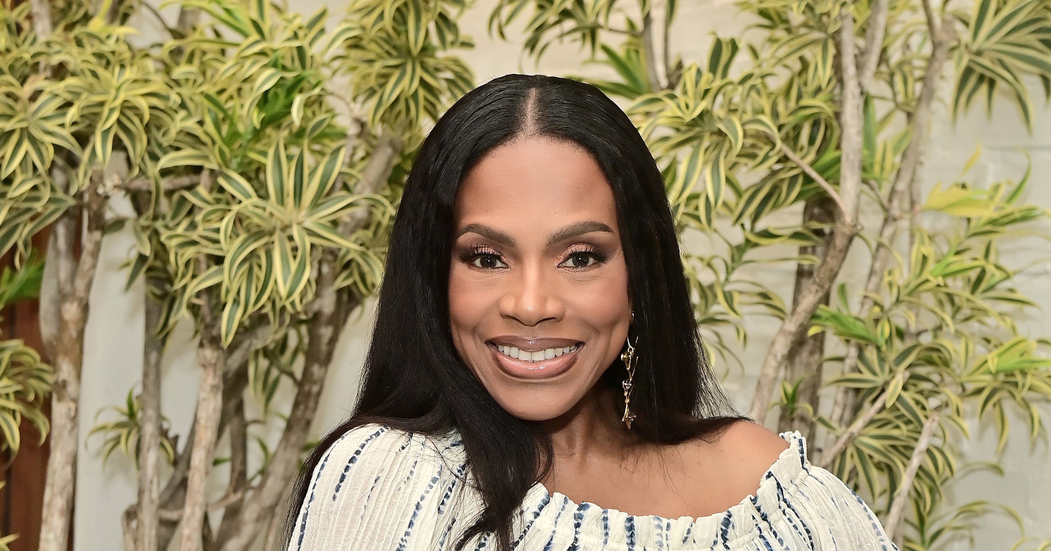 Sheryl Lee Ralph's Hair Gems Ponytail at Emmys 2022 | PS Beauty