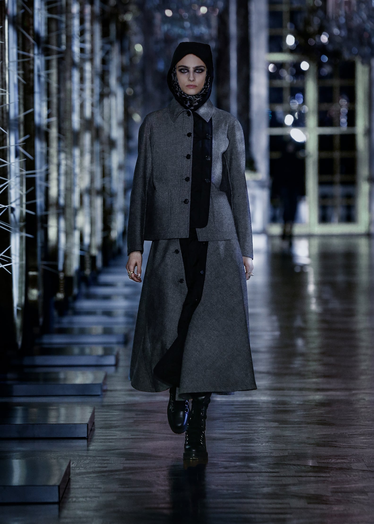 Dior Fall/Winter 2021 Fashion Show Photos and Review | PS Fashion