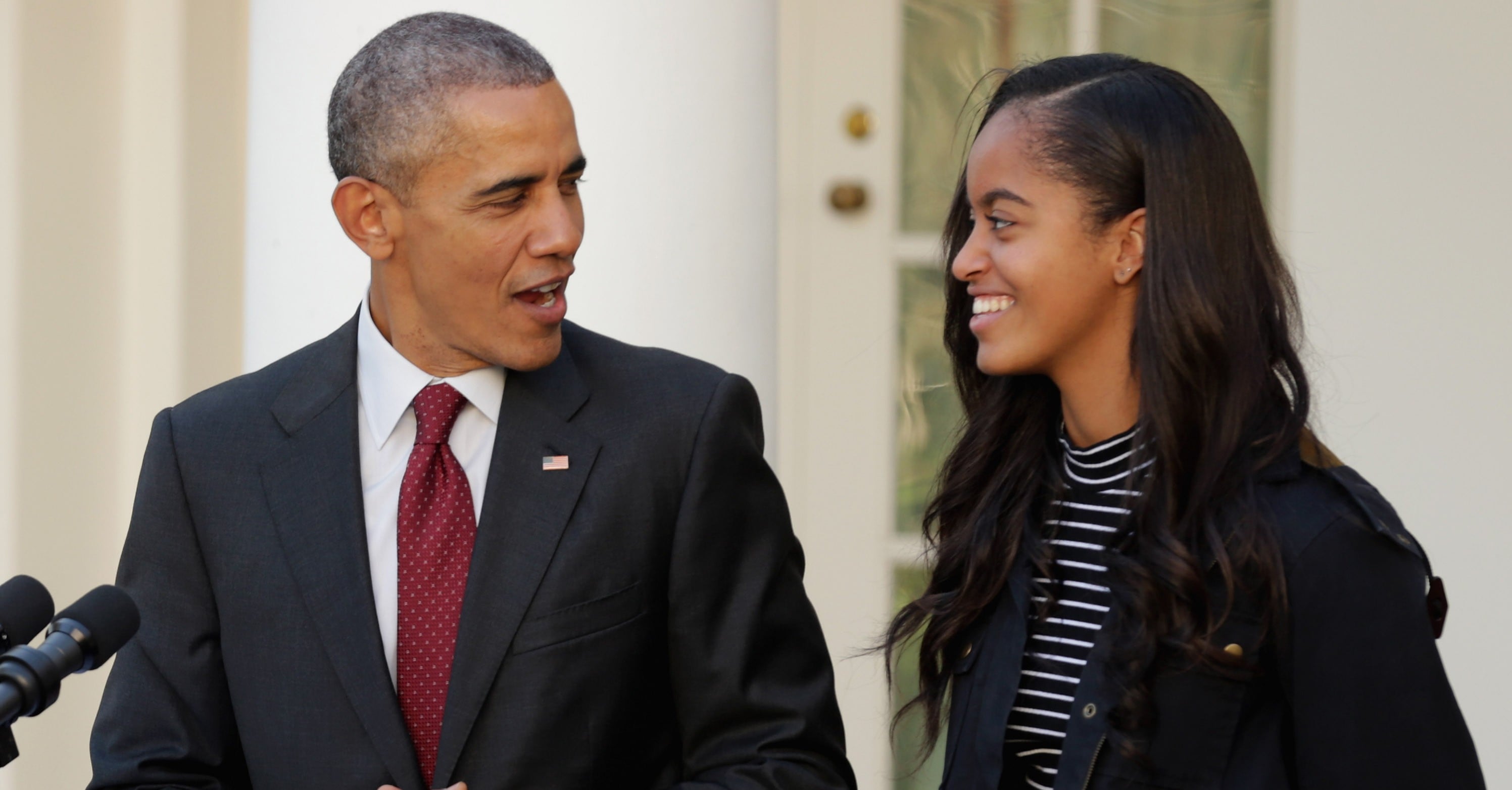 Michelle Obama Talks About Malia's Prom Date in Becoming | PS Family