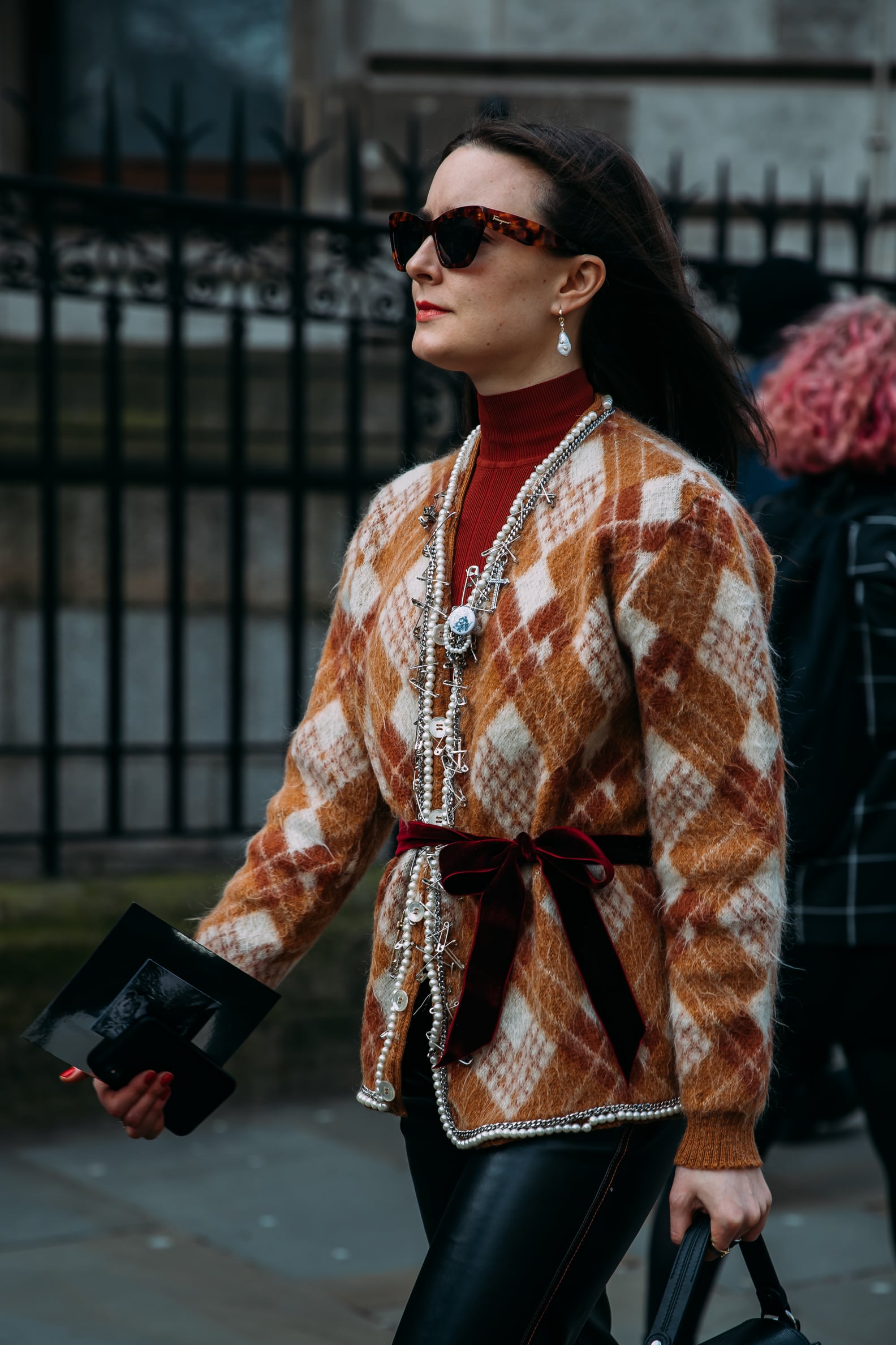 22 Cardigan Outfit Ideas to Try This Season | PS Fashion