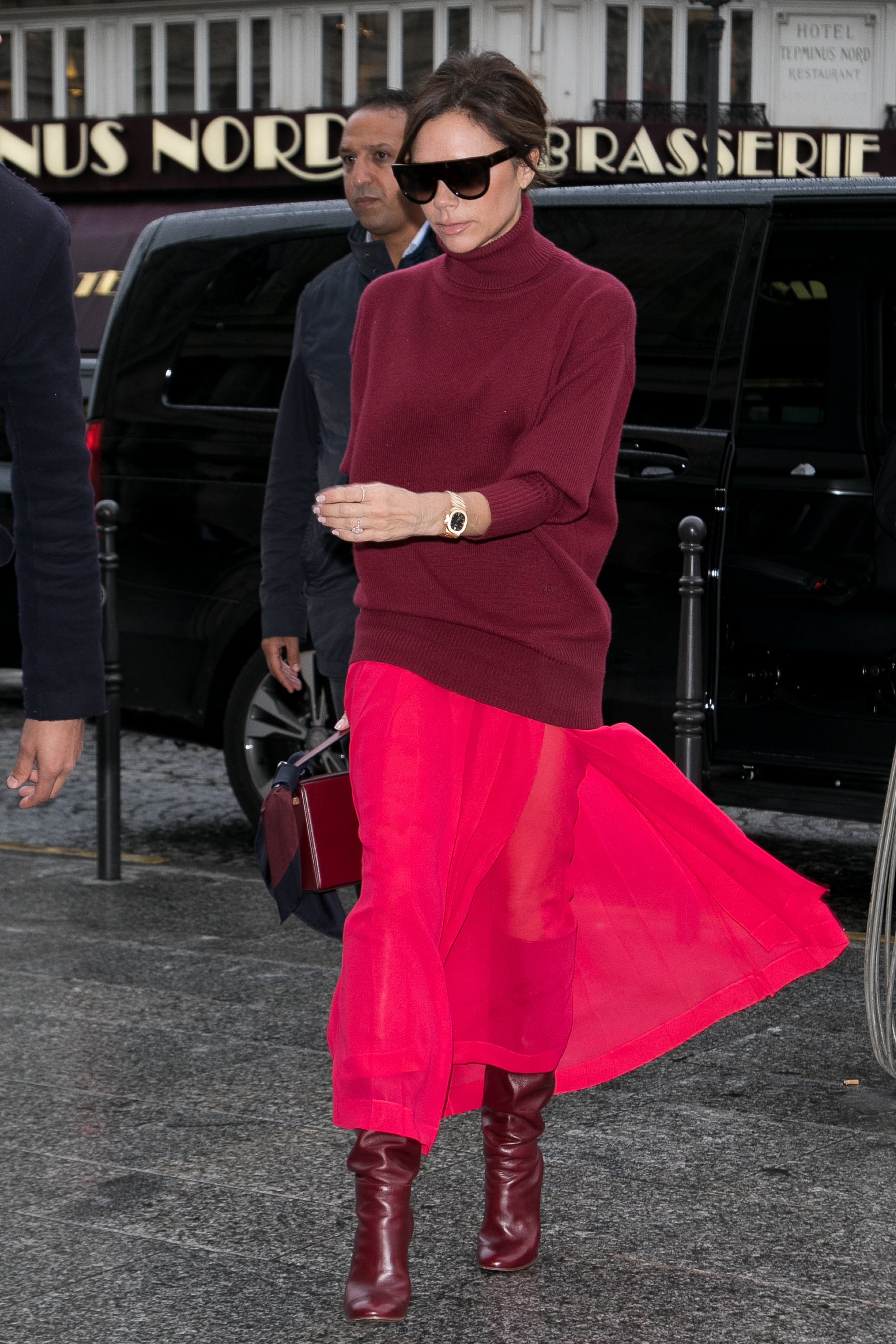Victoria Beckham's Red Monochrome Outfit | PS Fashion