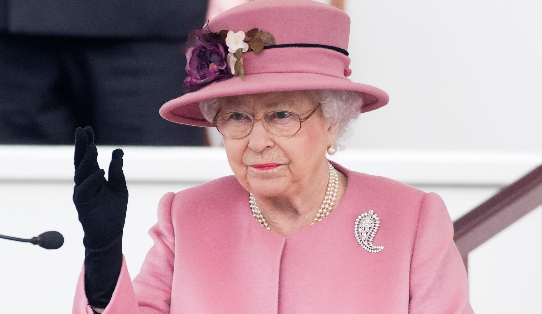 Queen Elizabeth's Corgi Willow Dies | POPSUGAR Celebrity