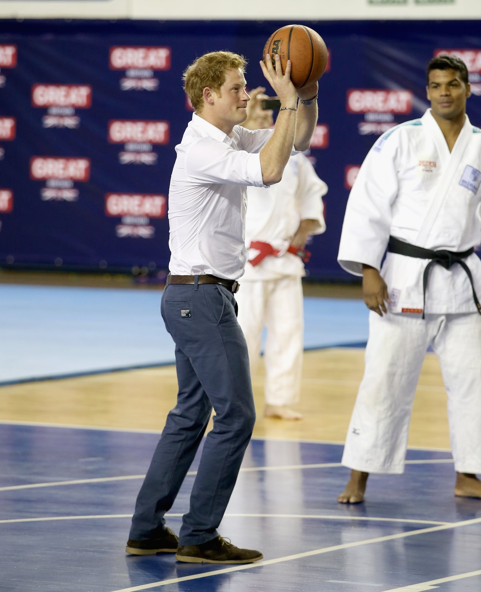 Pictures of Prince Harry Playing Sports | PS Celebrity