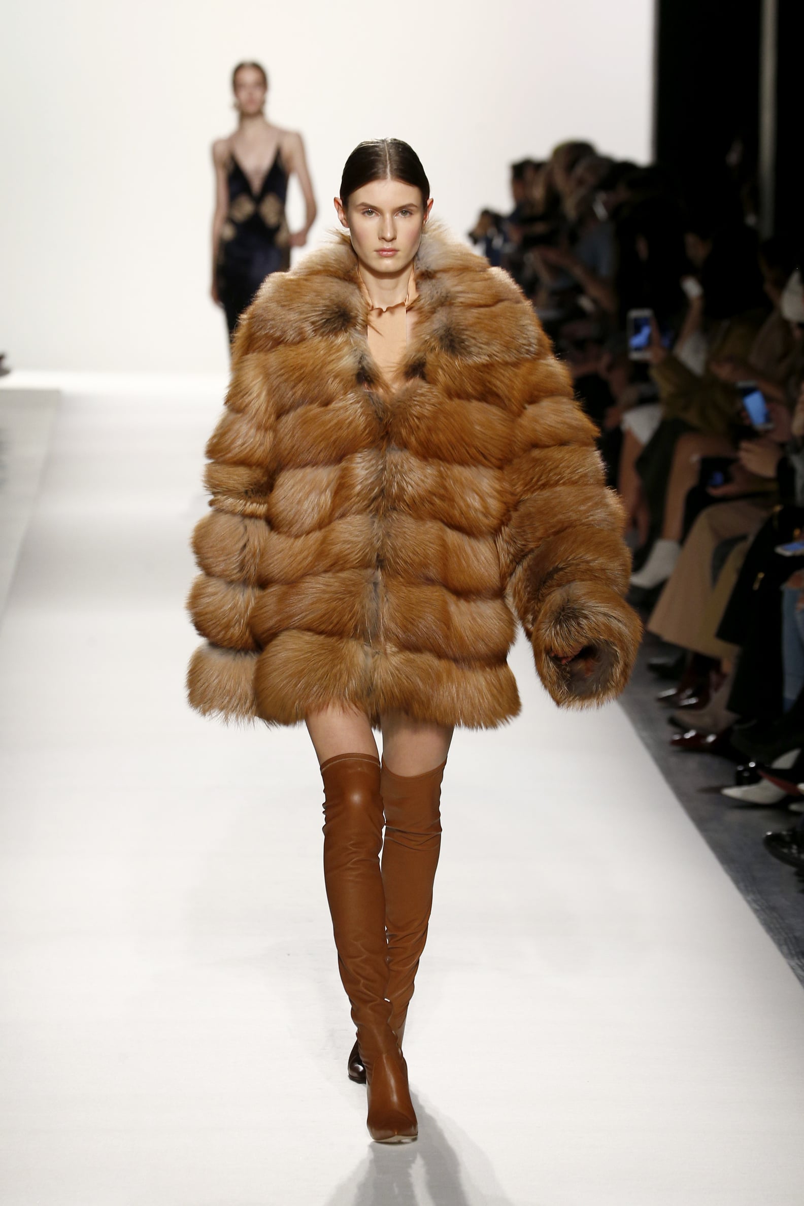 Best Coats From the Fall 2017 Runway | PS Fashion