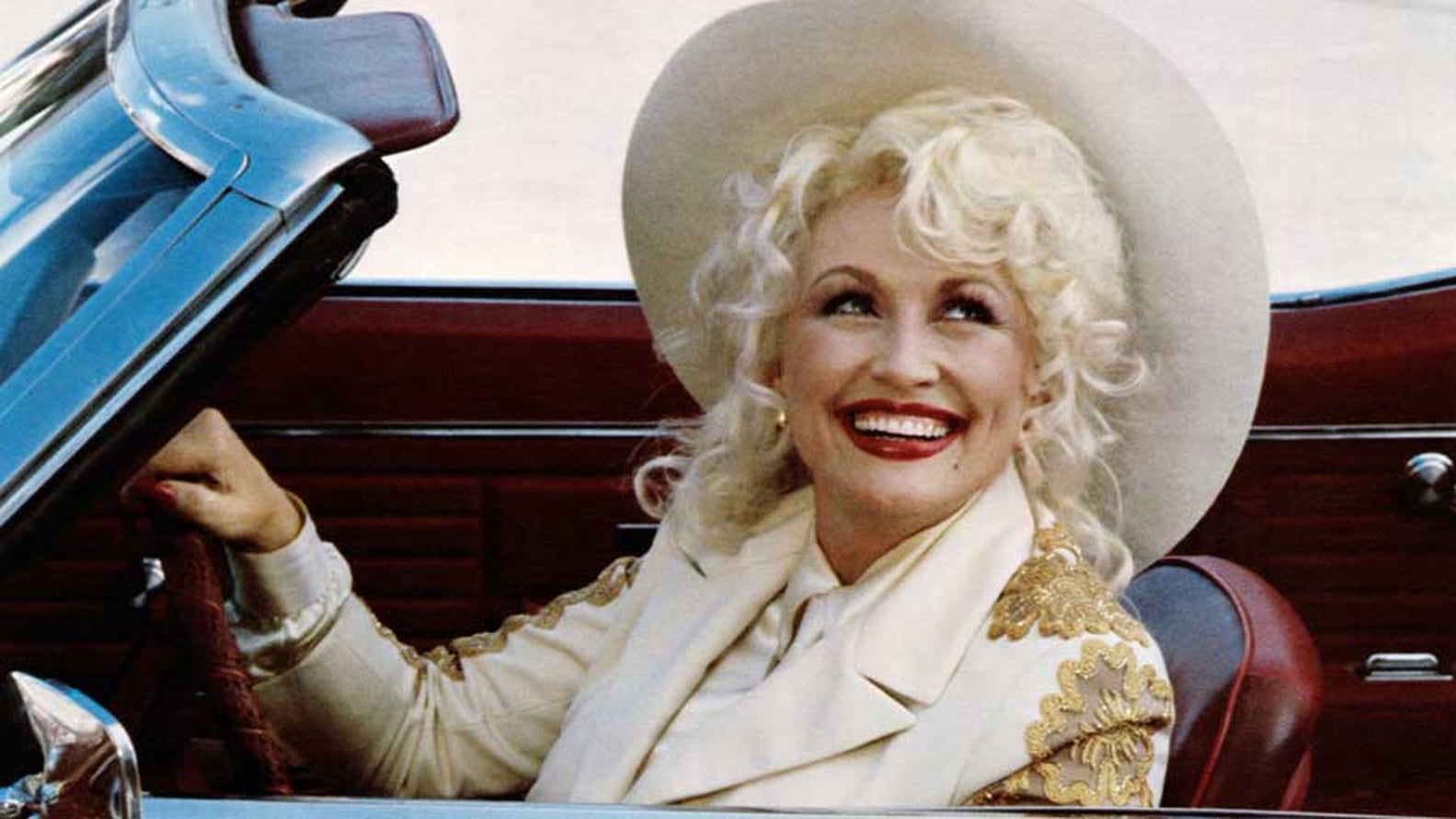 Best Dolly Parton Movies | PS Entertainment