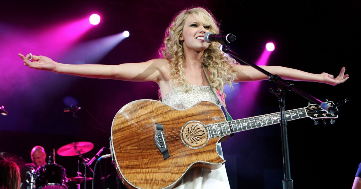 Which Singers Have Been Opening Acts? | PS Entertainment