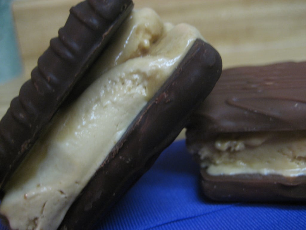 Dulce De Leche Ice Cream & Choco Covered Graham Cracker Sandwiches