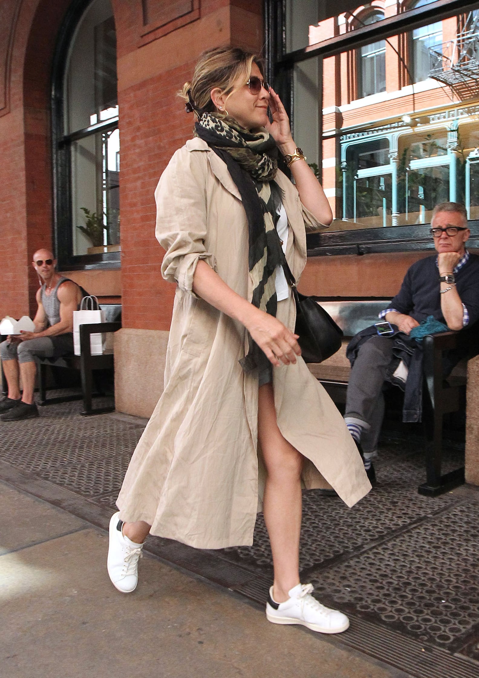 Jennifer Aniston Wearing Sneakers | PS Fashion