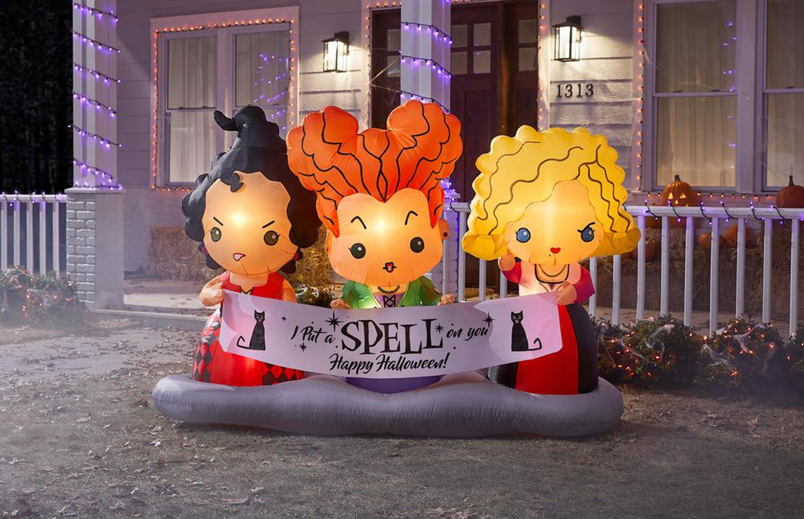 Home Depot's Giant Hocus Pocus Sisters Halloween Inflatable | PS Home