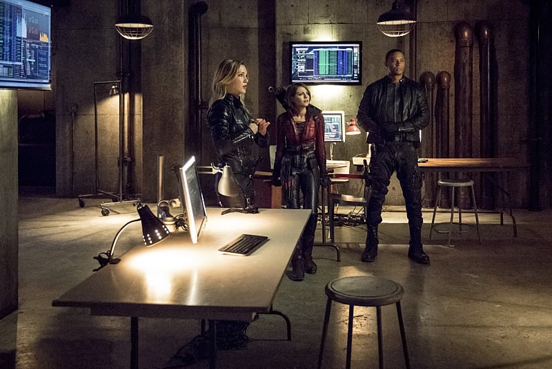 Arrow Season 4 Premiere Pictures | POPSUGAR Entertainment