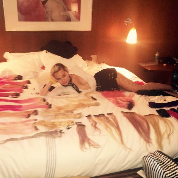 miley cyrus bed