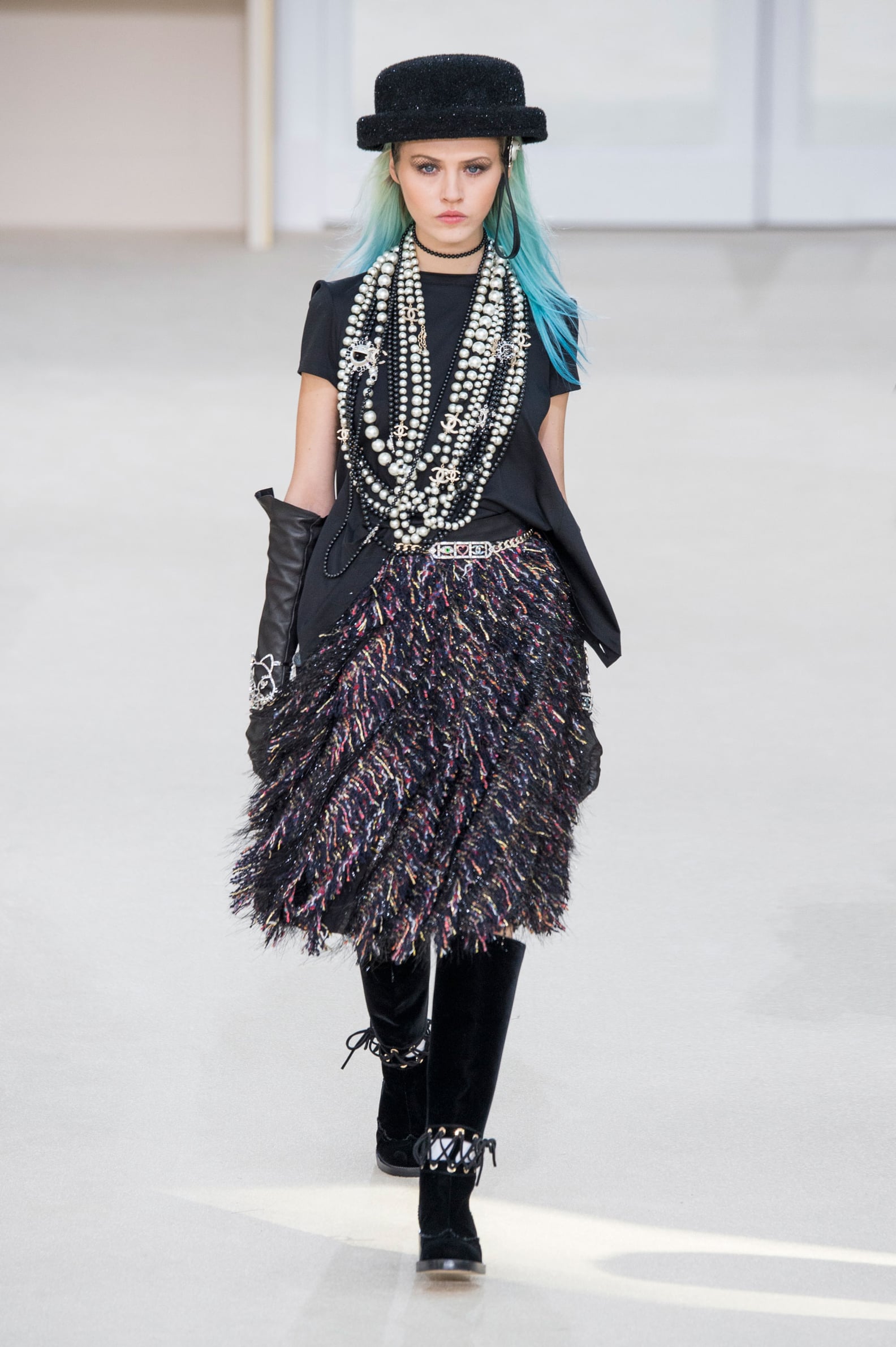 Chanel Fall 2016 Collection | PS Fashion
