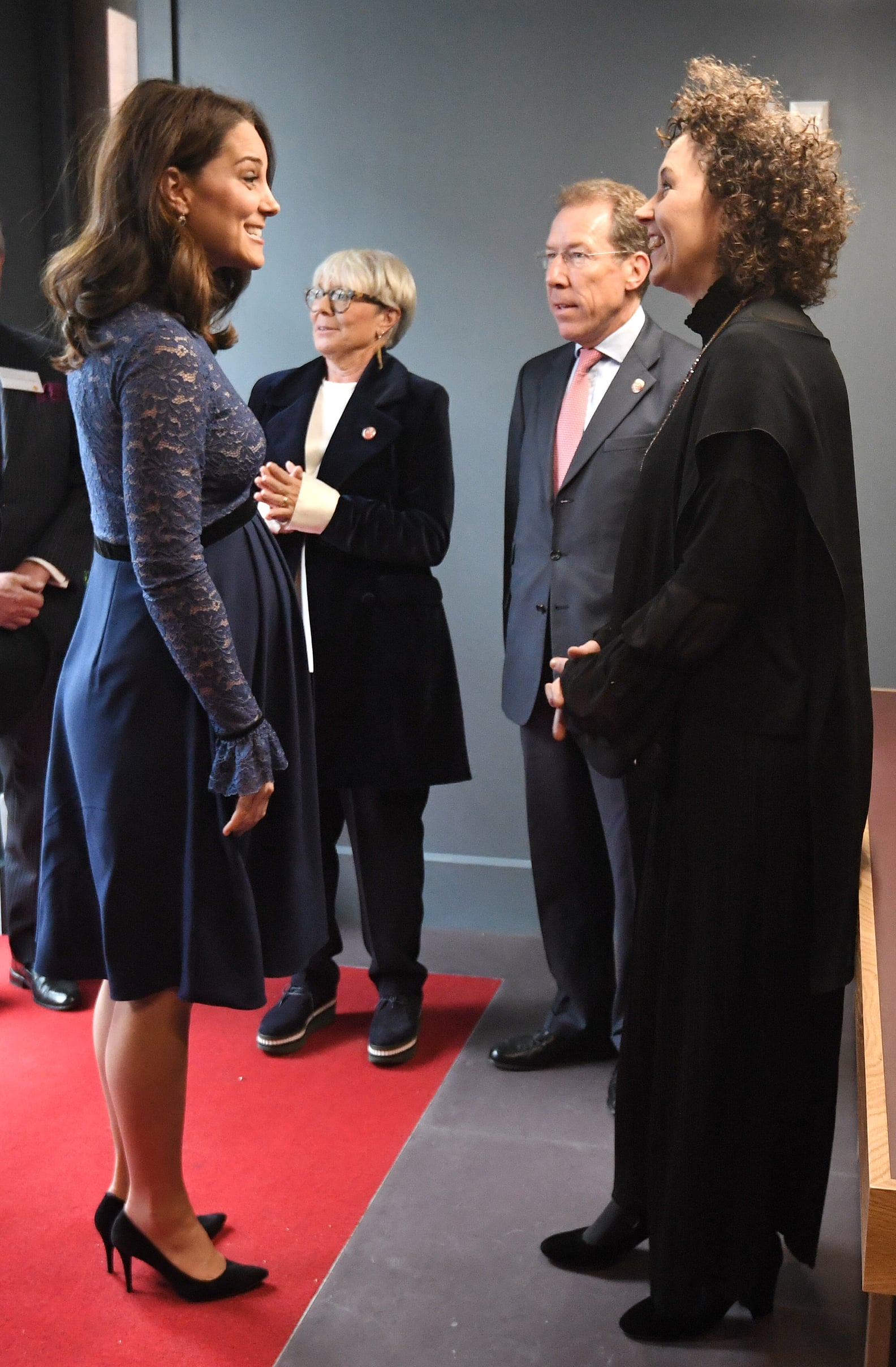 How Tall Is Kate Middleton? | PS Celebrity