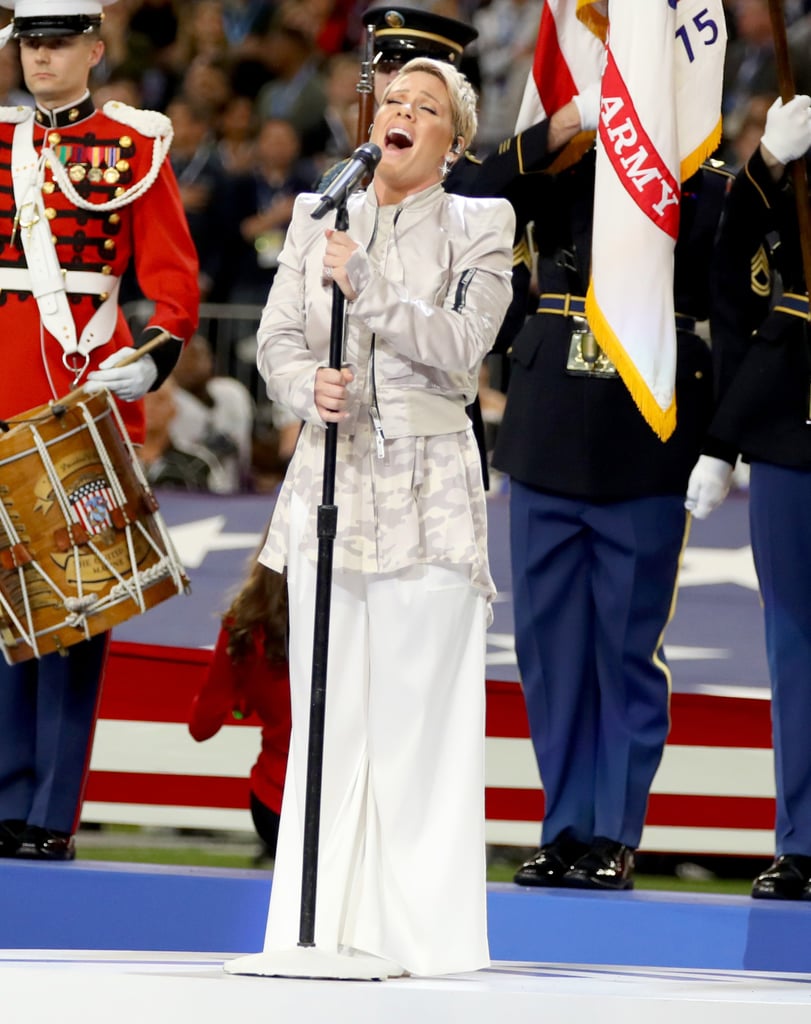 Pink's Super Bowl Outfit 2018 | POPSUGAR Fashion UK