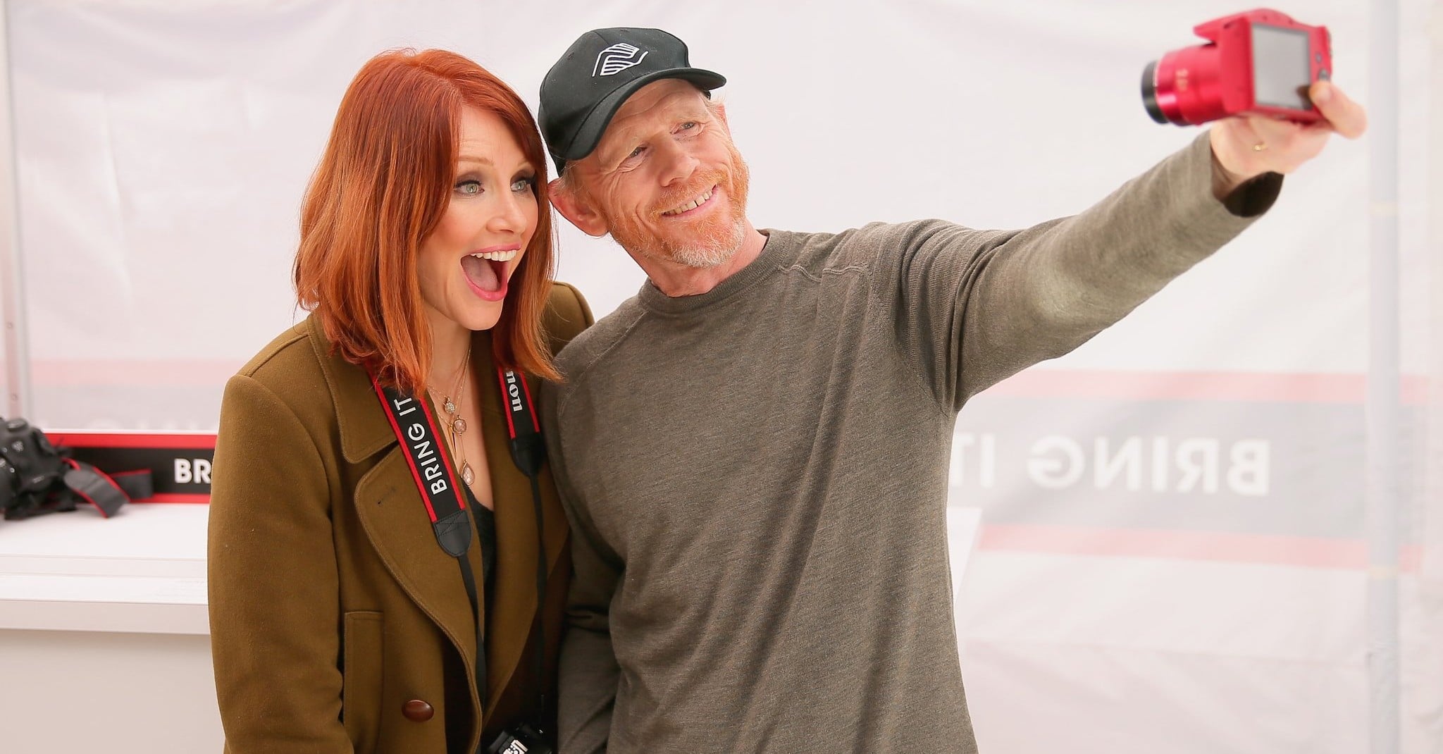 Ron and Bryce Dallas Howard Cute Pictures | PS Celebrity