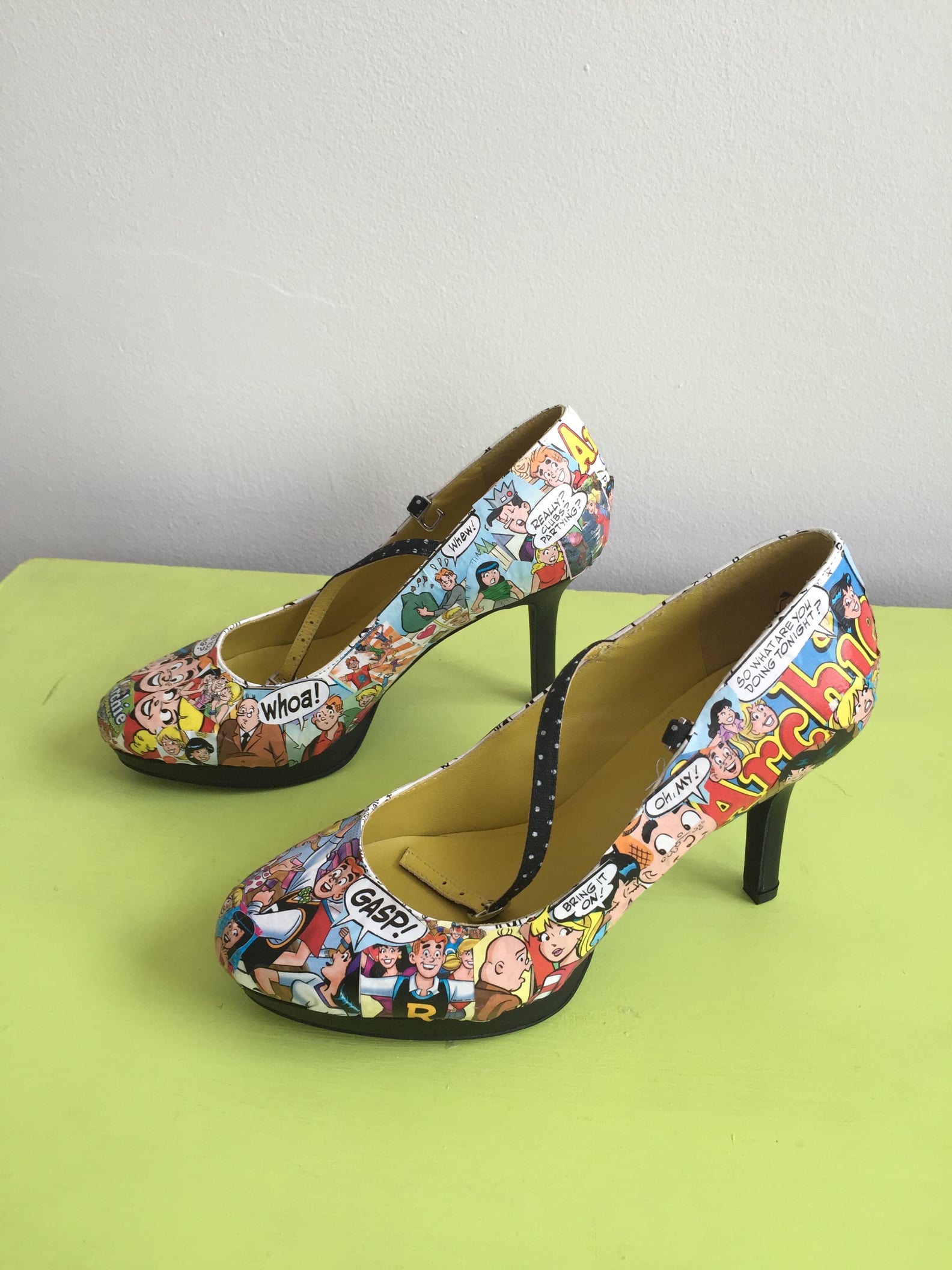 DIY Comic Book Shoes | PS Tech