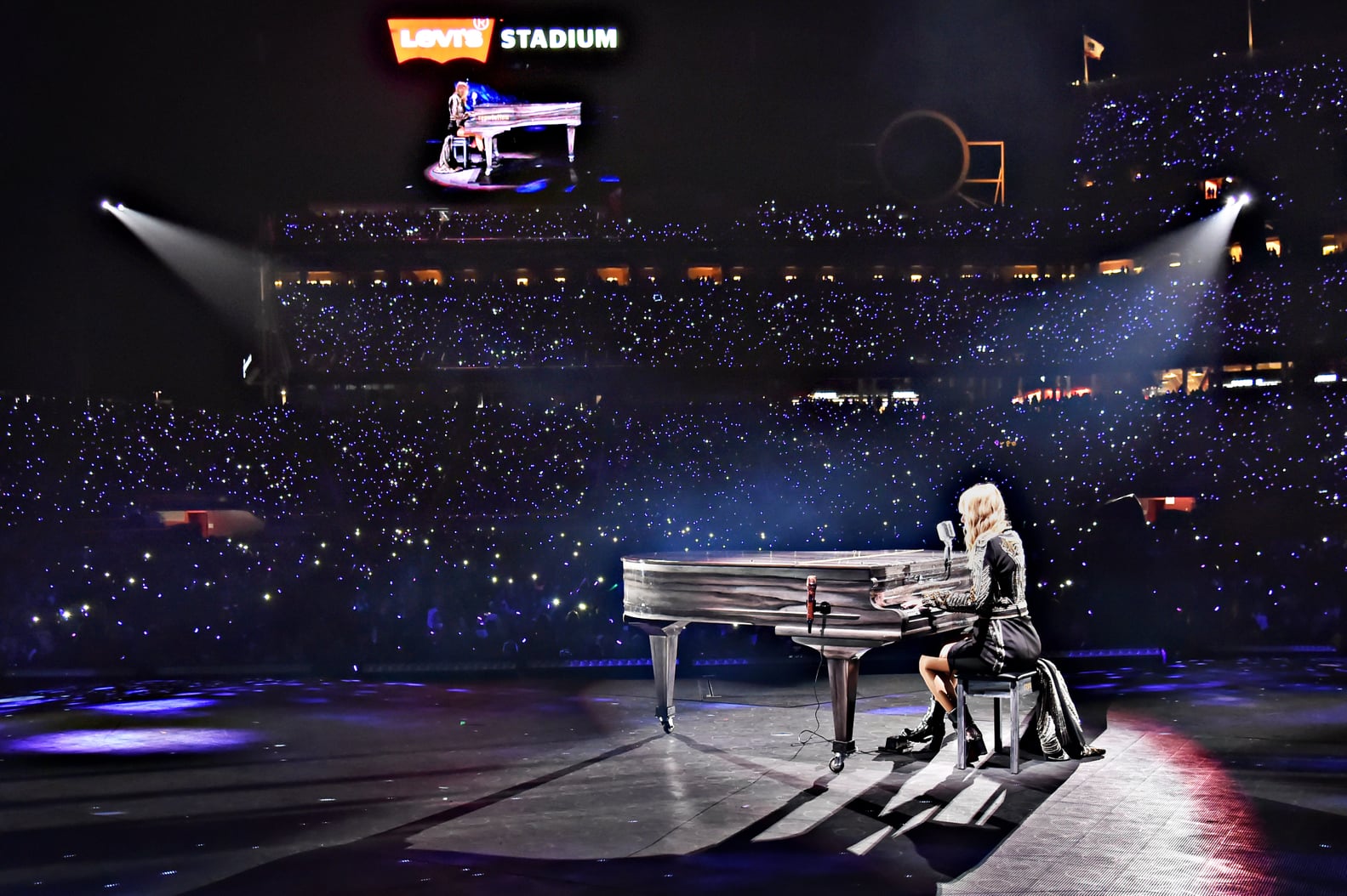 Taylor Swift Reputation Stadium Tour Pictures | PS Celebrity