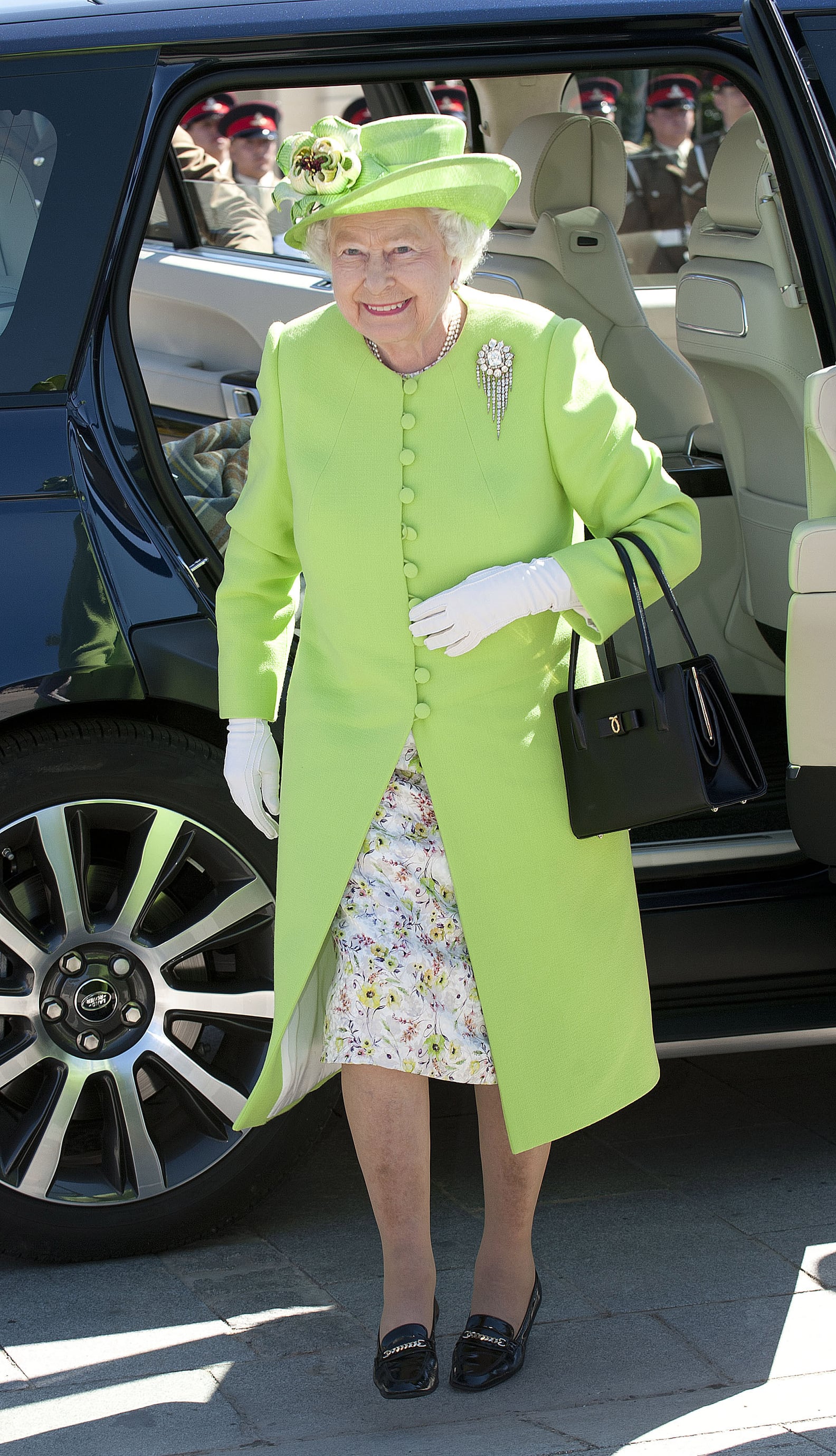 Queen Elizabeth's Coat Style | PS Fashion
