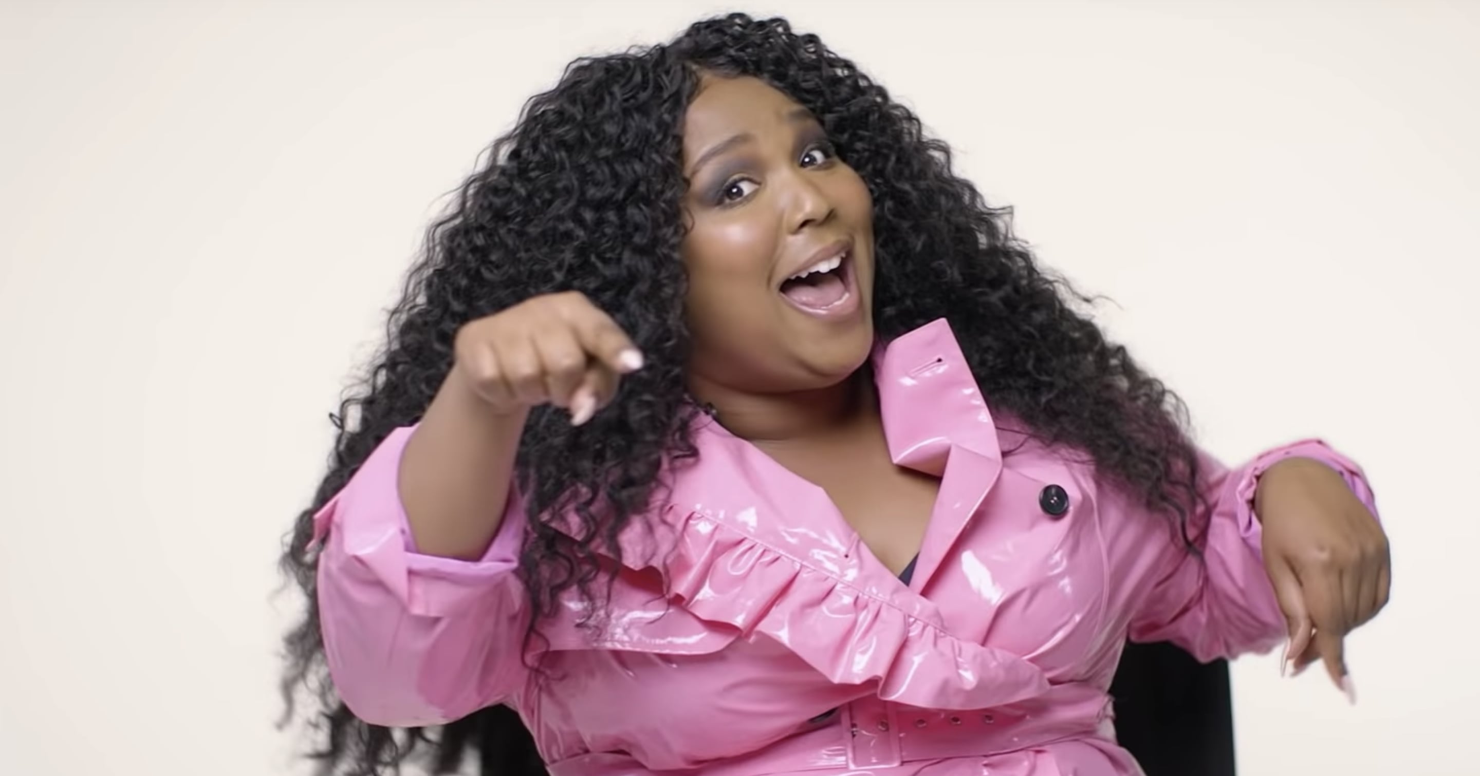 Lizzo Sings Beyoncé and Queen in Song Association Video | PS Entertainment