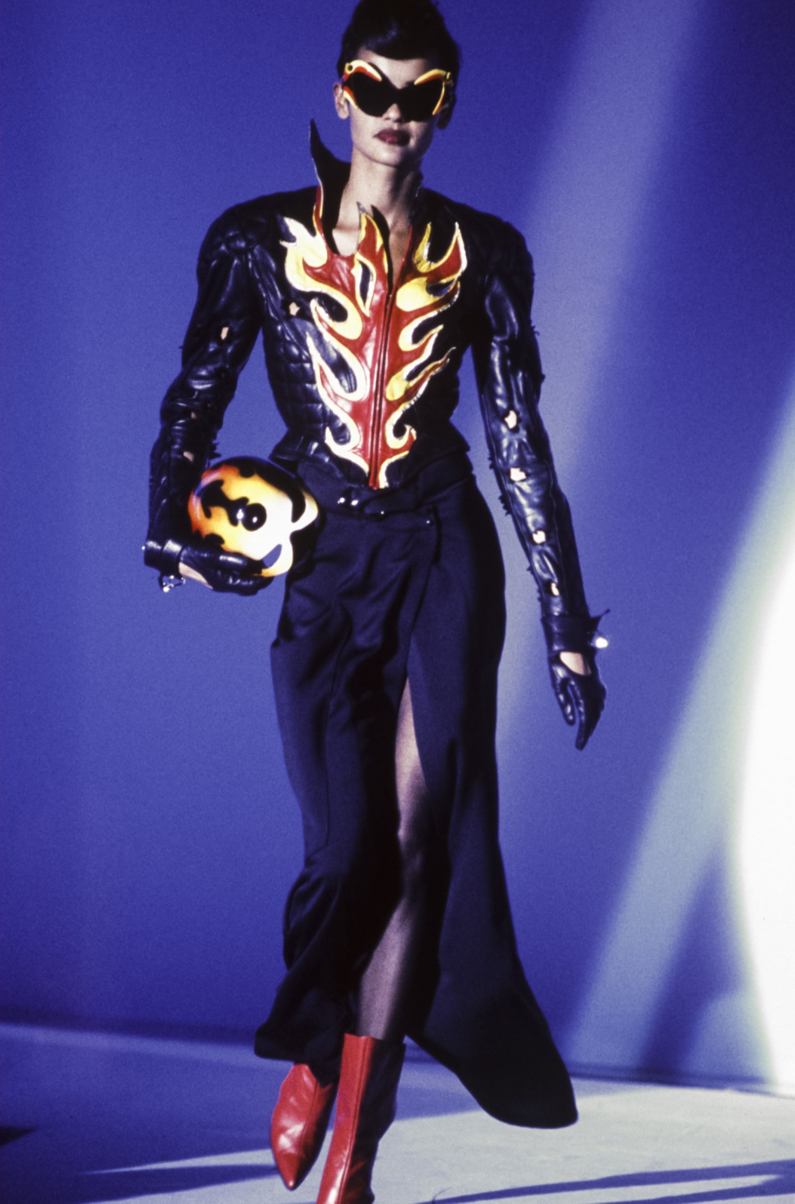 Thierry Mugler's Most Over-the-Top Fashion Designs | PS Fashion