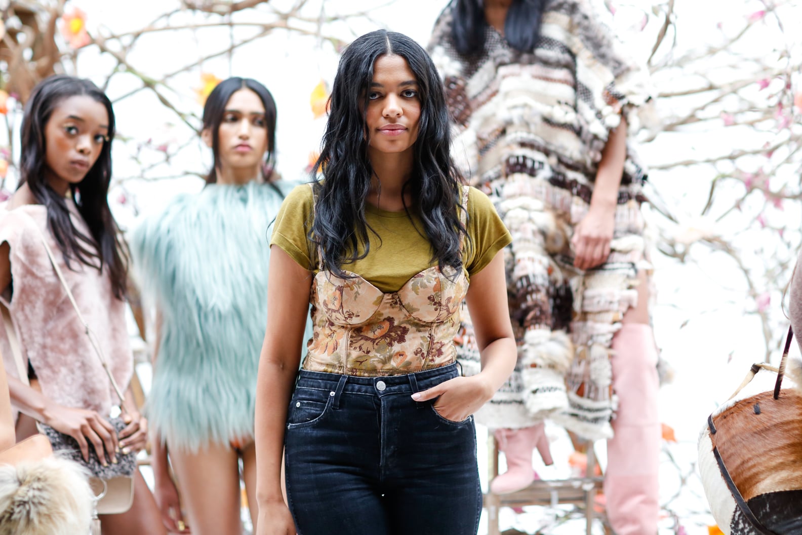 Bras Over Shirt Trend | PS Fashion