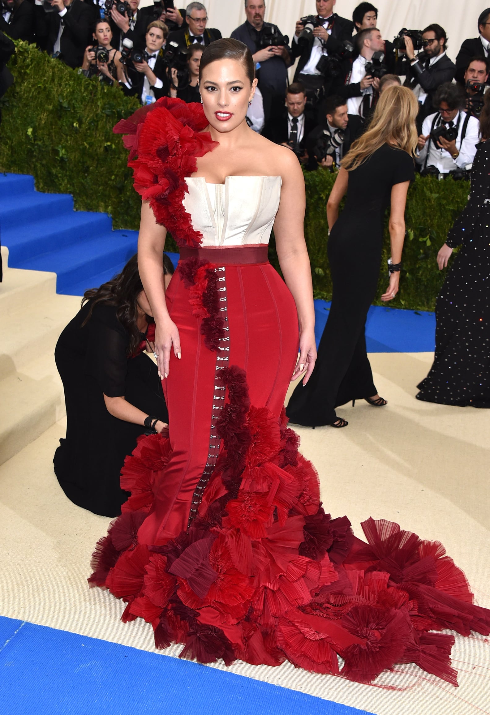 Red Dresses at the Met Gala 2017 | PS Fashion