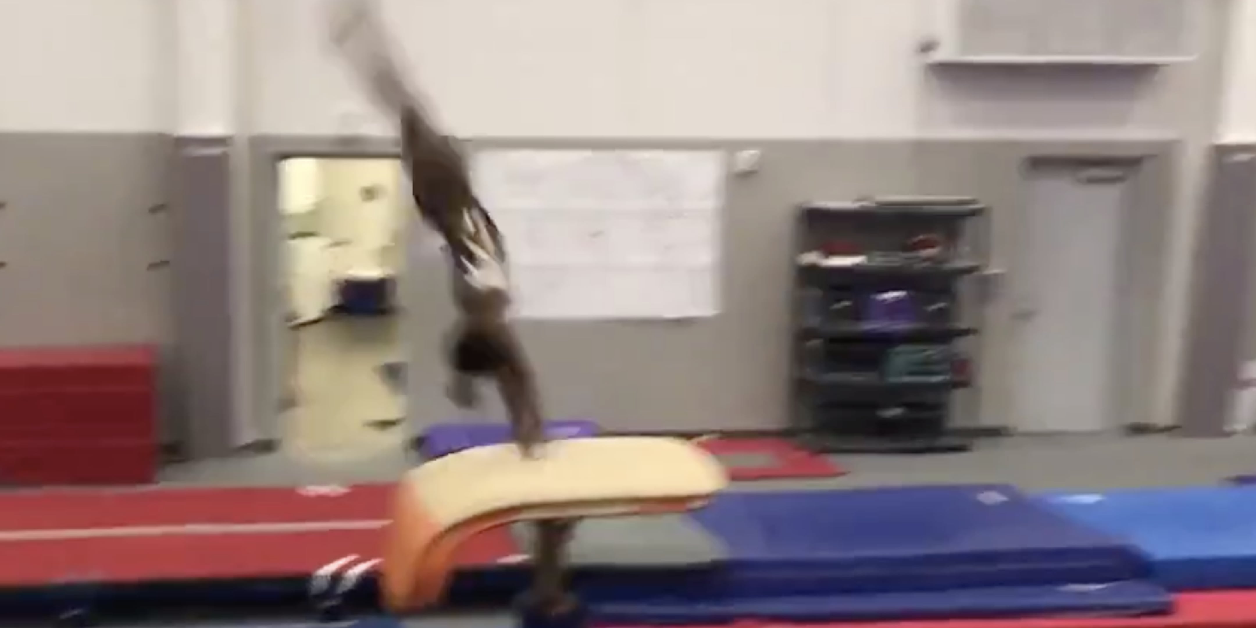Simone Biles Yurchenko Double Pike Vault on Twitter 2020 | PS Fitness