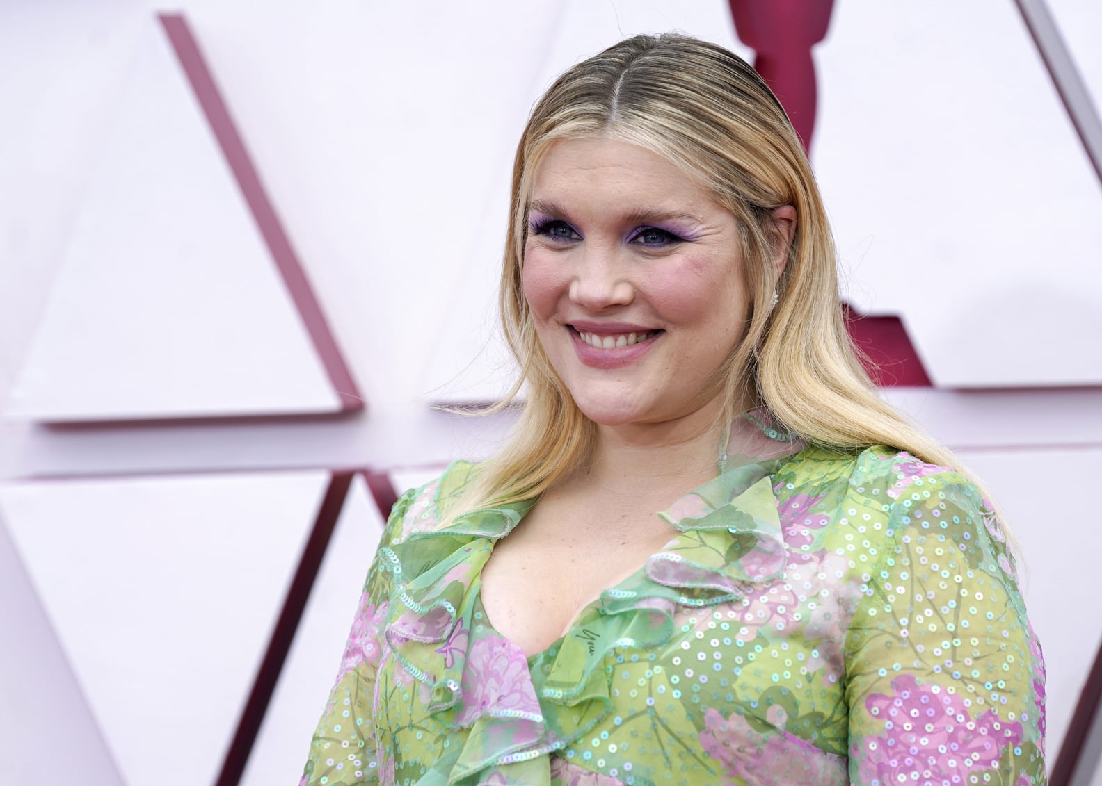 Oscars 2021: Pregnant Emerald Fennell Reveals Baby Bump | POPSUGAR Family