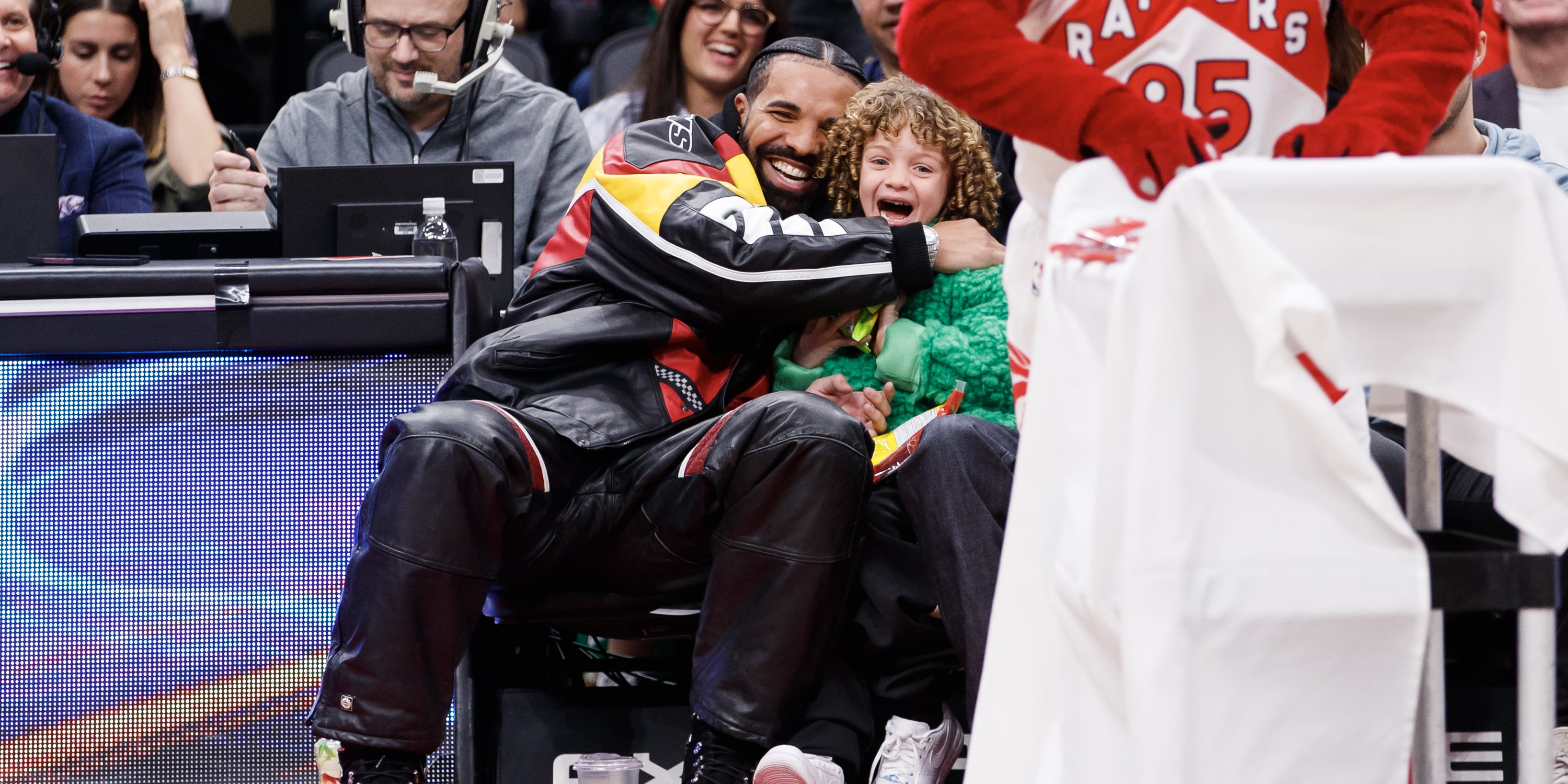 Drake and Adonis at a Toronto Raptors Game, Photos | PS Celebrity