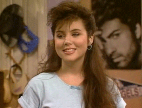 Kelly Kapowski Pictures | POPSUGAR Celebrity