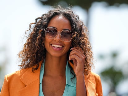 Halo Highlights Are a New Subtle Hair-Color Trend | POPSUGAR Beauty