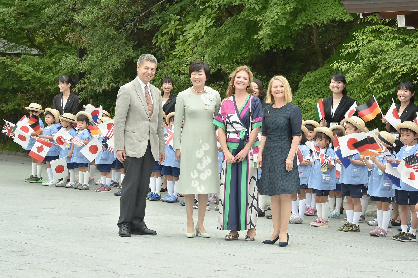 Sophie Trudeau Wears Tanya Taylor in Japan May 2016 | PS Fashion
