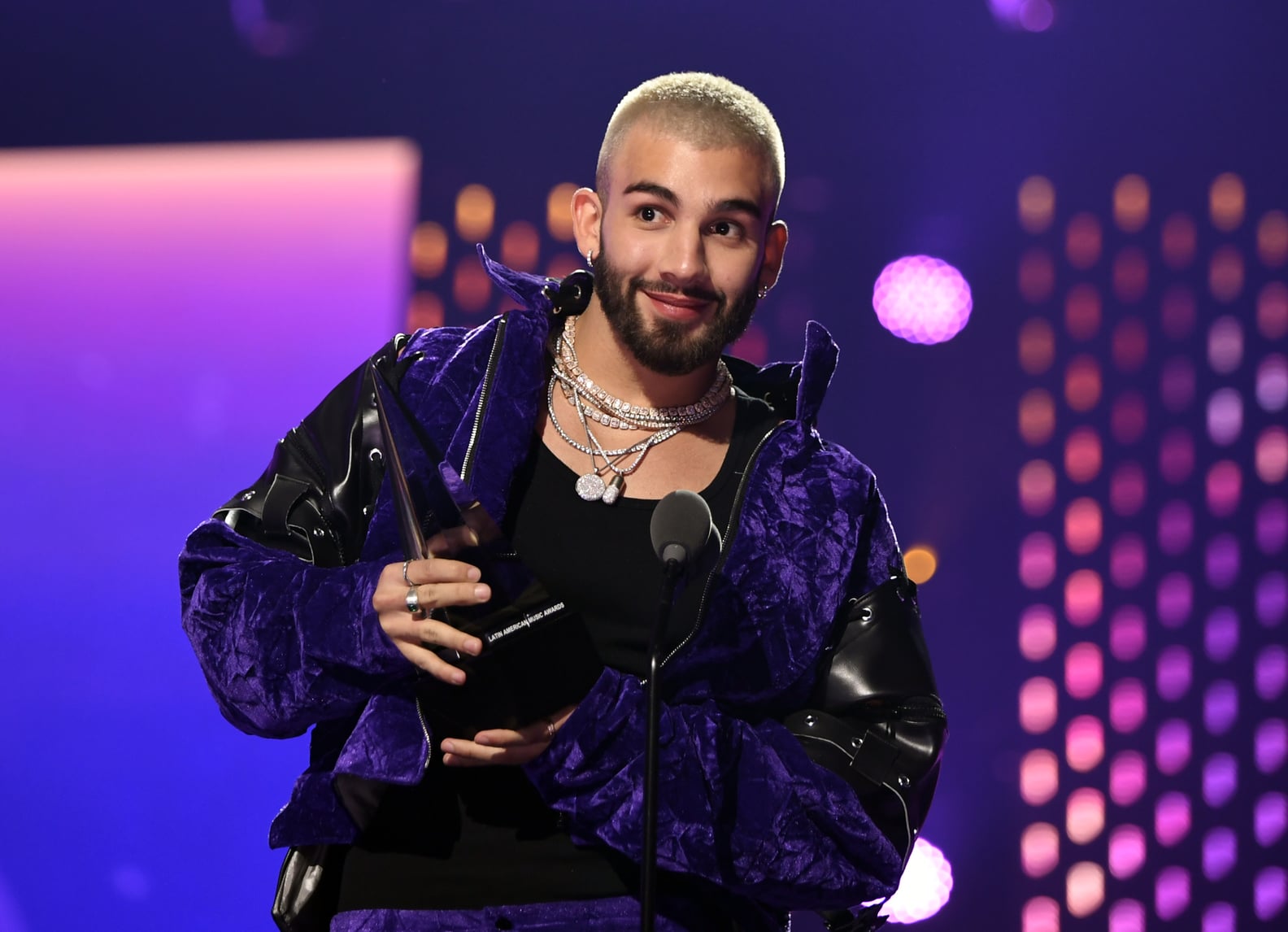 Manuel Turizo Is Creating His “Own Road” in Latin Music | PS Celebrity