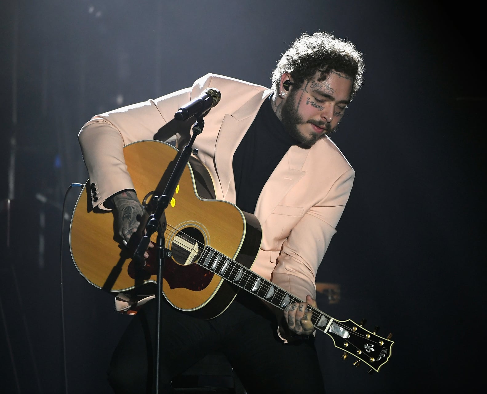 Post Malone Hot Pictures | POPSUGAR Celebrity