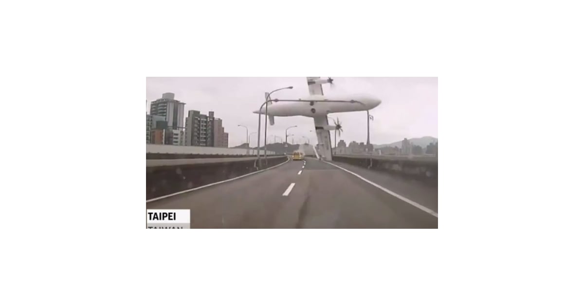 TransAsia Airways Plane Crash February 2015 | POPSUGAR Celebrity TransAsia Airways Plane Crash February 2015 | POPSUGAR Celebrity