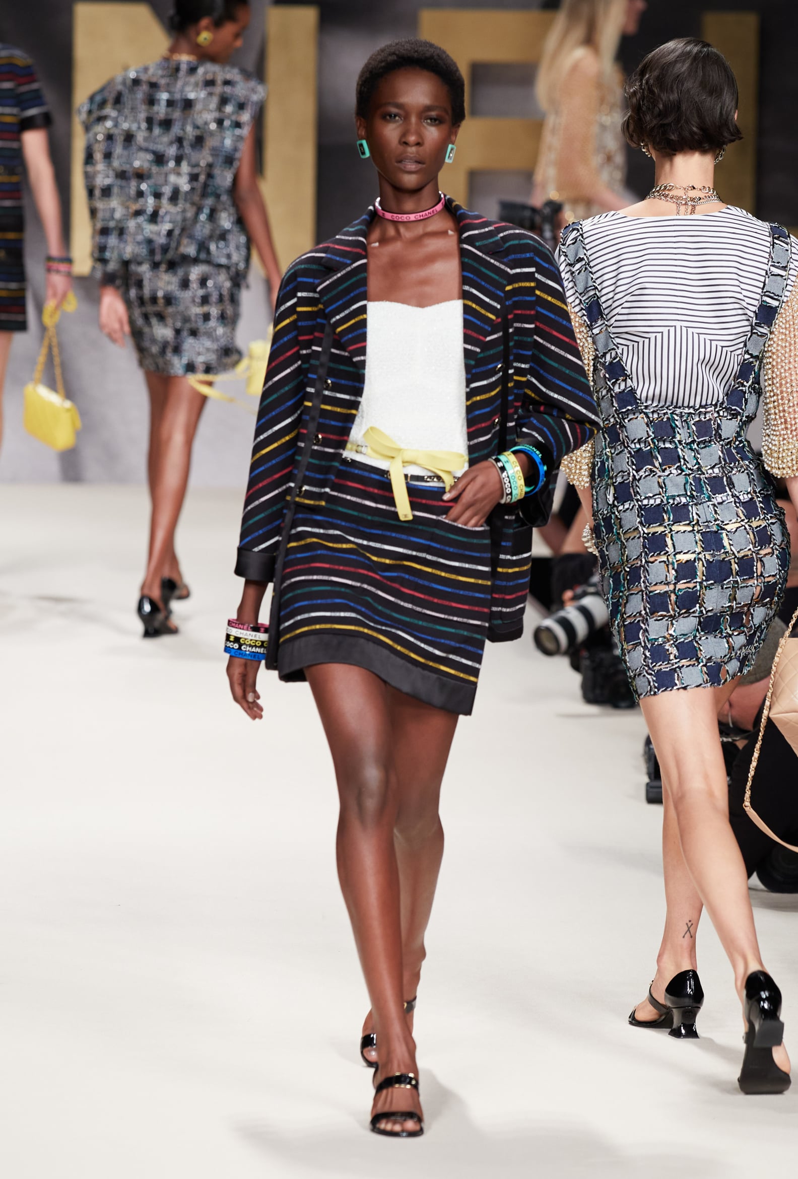 Chanel's SS22 Show Was a Throwback to the '90s Runway | PS Fashion