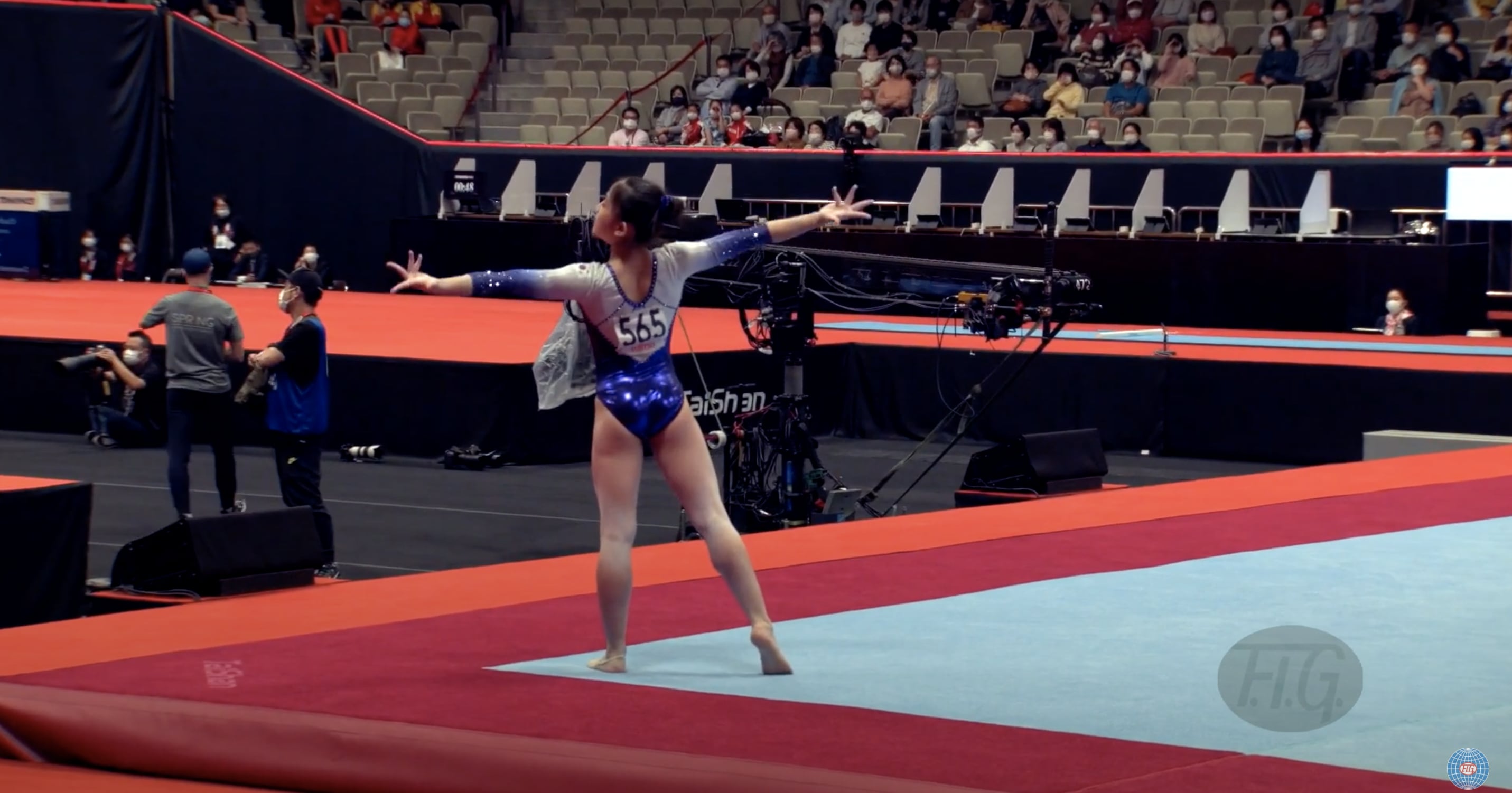 Watch Shin Solyi's Queen Floor Routine From 2021 Worlds | PS Fitness