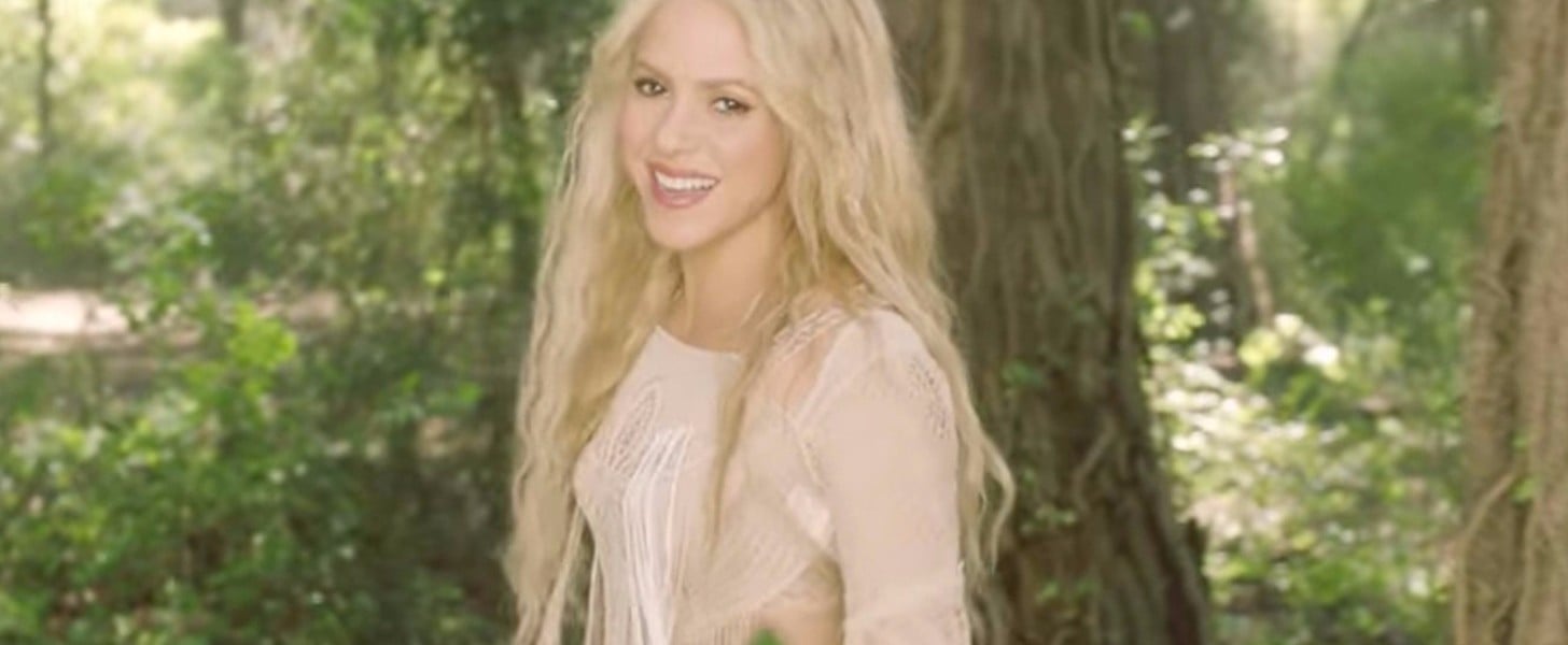 Shakira "Me Enamore" Music Video | POPSUGAR Latina