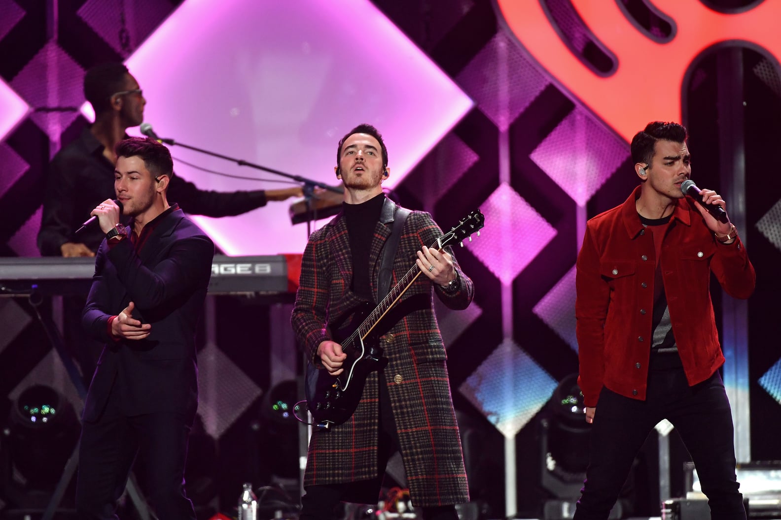 Celebrities at Jingle Ball 2019 in NYC | Pictures | PS Celebrity