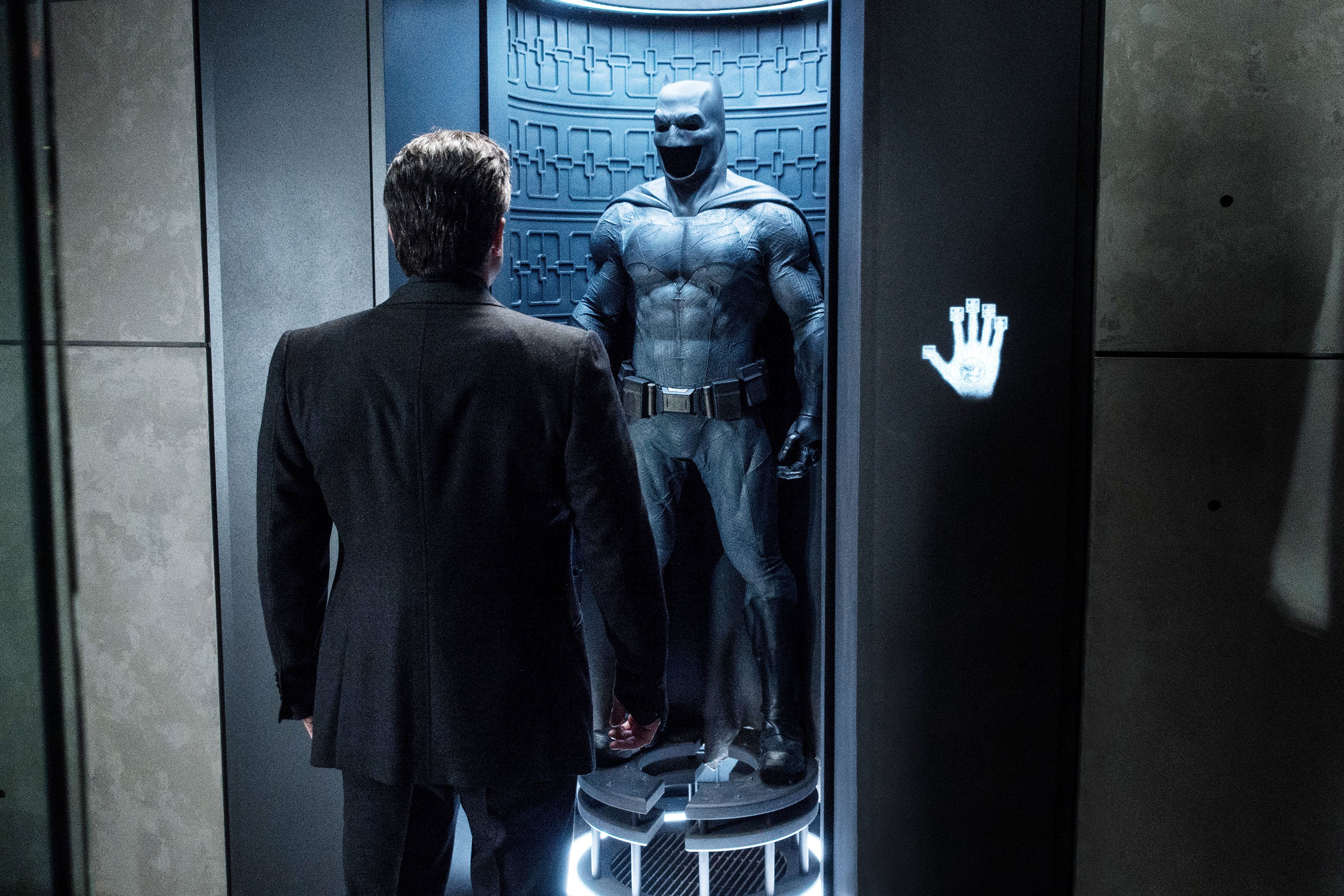 Every Announced Batman Appearance in DC Movies and TV Shows | POPSUGAR ...
