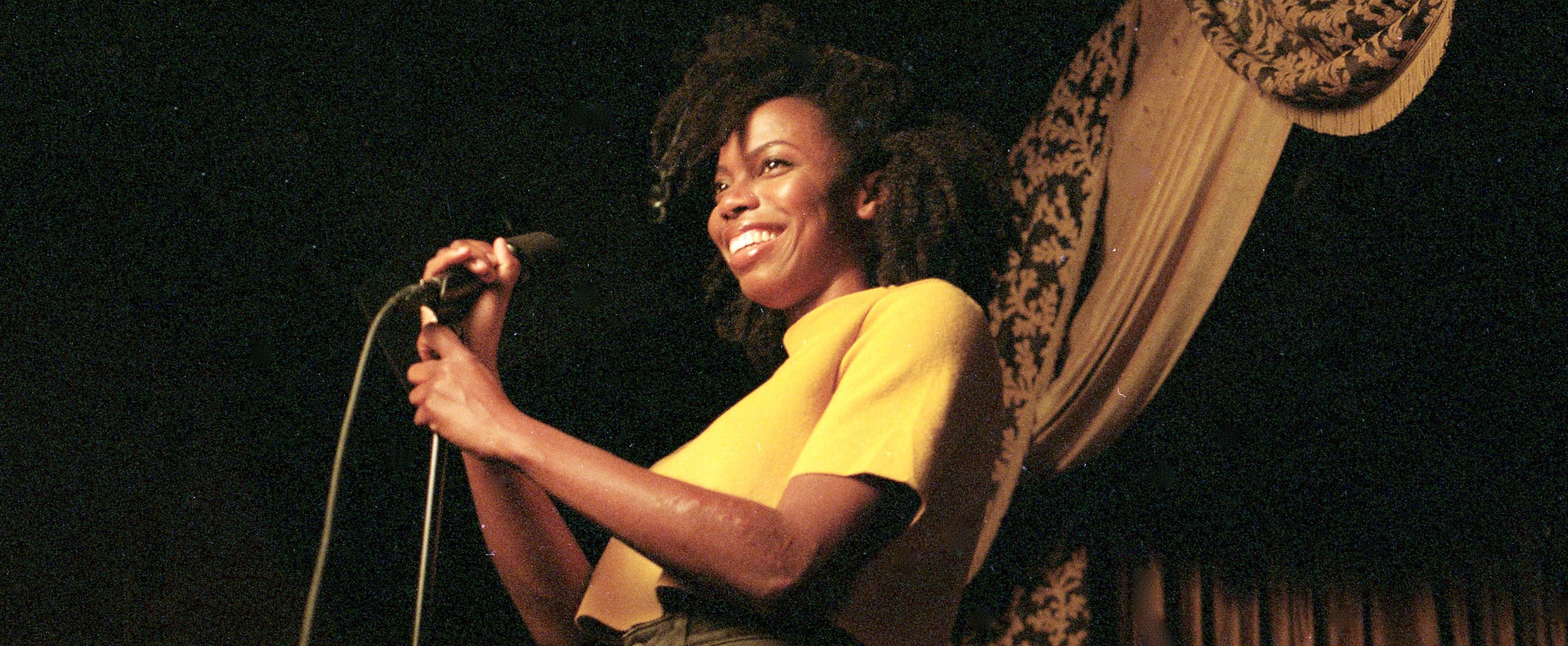 Sasheer Zamata Interview About The Weekend | POPSUGAR Entertainment
