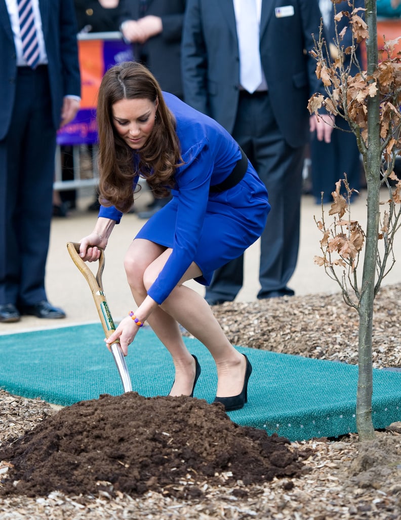 Kate Middleton Planting Trees | Pictures | PS Celebrity